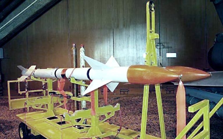 V-4 R-DARTER gallery | Weapons Parade | V-4 R-DARTER gallery