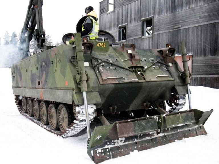 BGBV-82 (Bärgningsbandvagn 82) ARV | Weapons Parade | Bgbv-82 ARV