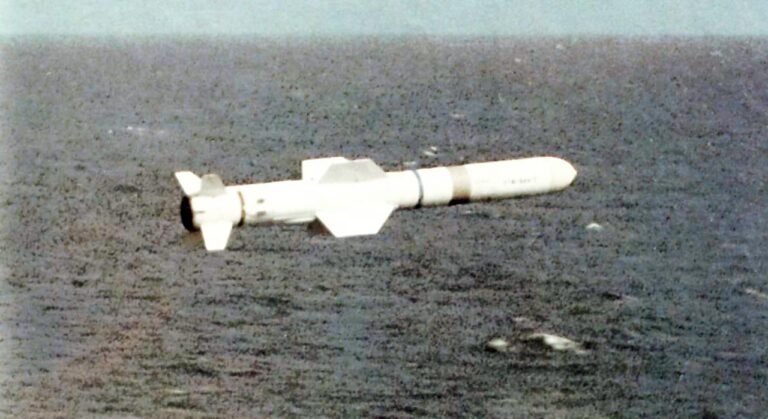 HARPOON (AGM/RGM/UGM-84) gallery | Weapons Parade