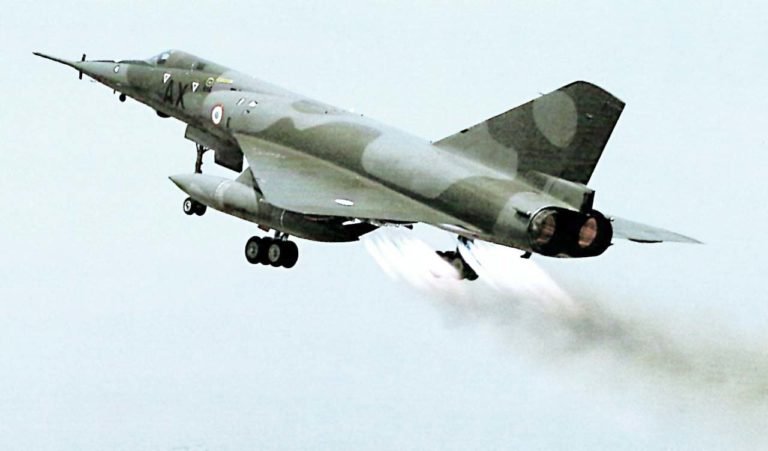 MIRAGE IV gallery | Weapons Parade | MIRAGE IV supersonic bomber.