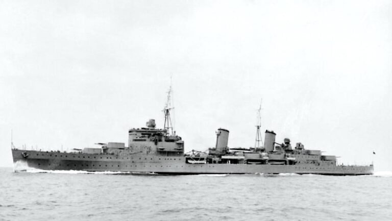 EDINBURGH class gallery 1 | Weapons Parade | EDINBURGH class