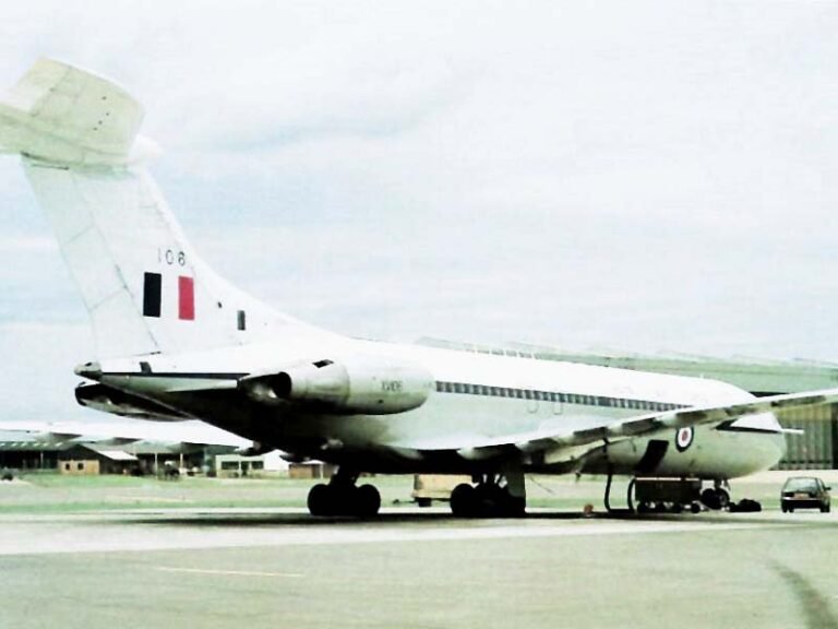 Vickers VC-10 C Mk.1 strategic transport | Weapons Parade | VC-10 C Mk ...