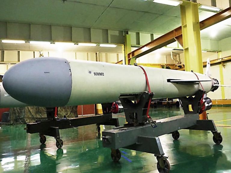SOUMAR cruise missile | Weapons Parade SOUMAR ground attack cruise missile.