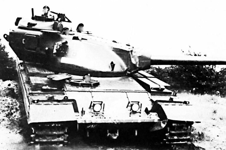 CONQUEROR Mk.1 & Mk.2 gallery | Weapons Parade