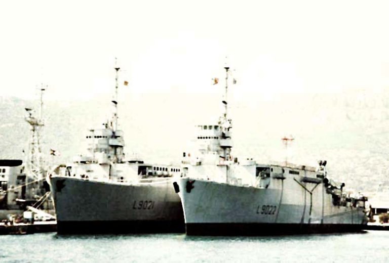 OURAGAN class gallery | Weapons Parade OURAGAN class LPD.