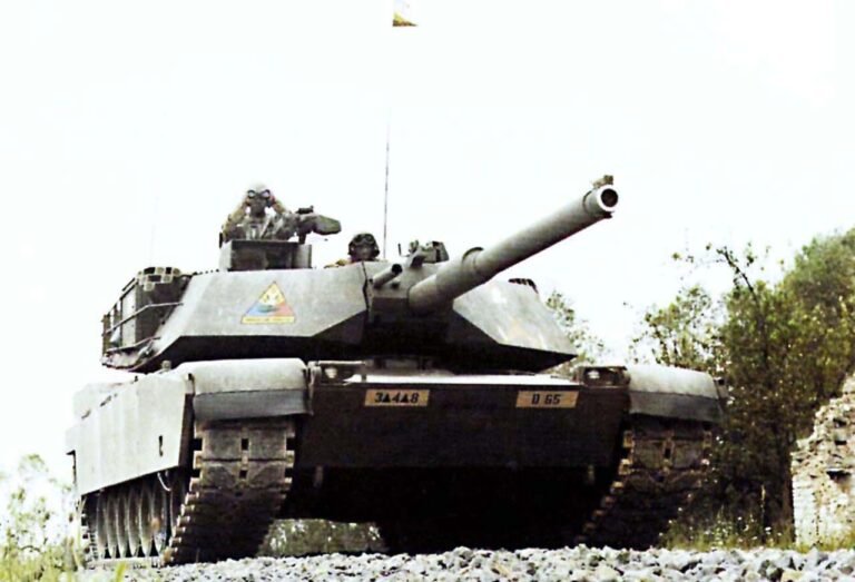 M-1 ABRAMS (105mm gun) gallery | Weapons Parade | M-1 ABRAMS (105mm gun)