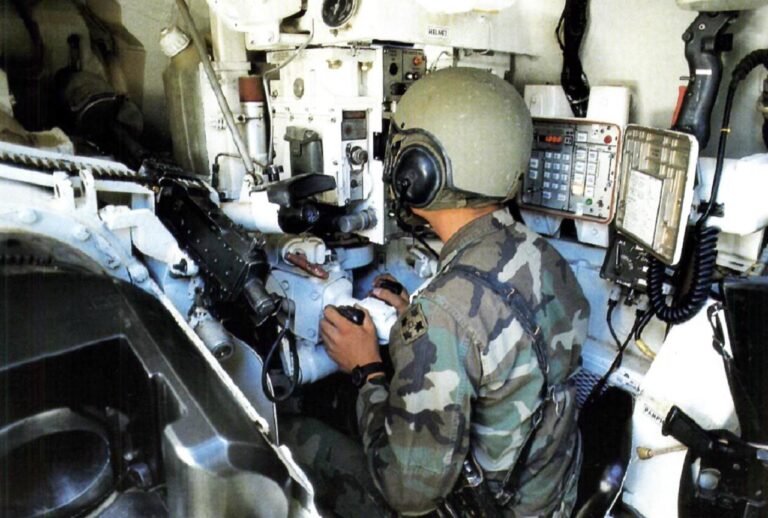 M-1 ABRAMS (105mm gun) gallery | Weapons Parade | M-1 ABRAMS (105mm gun)