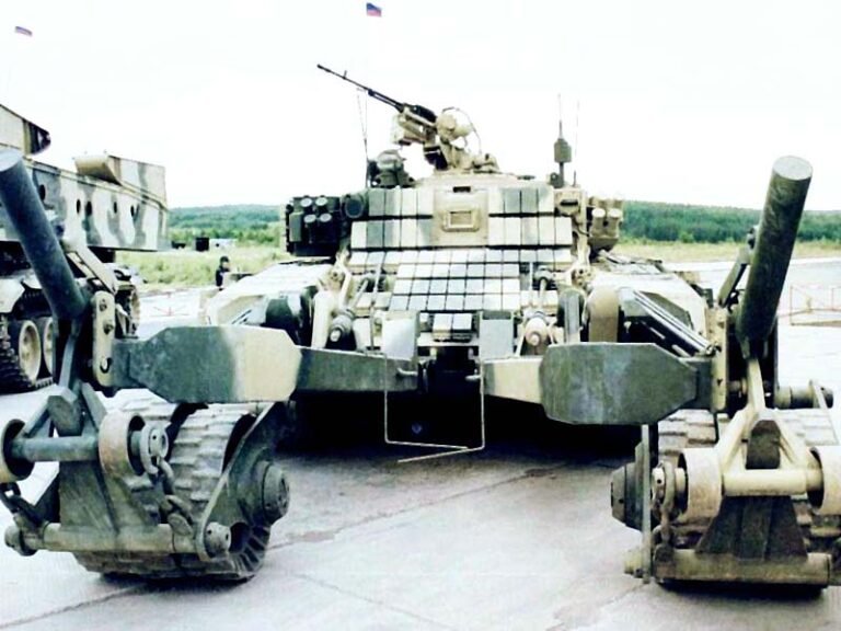 BMR-3M/MA "VEPR" mine-clearing vehicle | Weapons Parade BMR-3M/MA "VEPR".