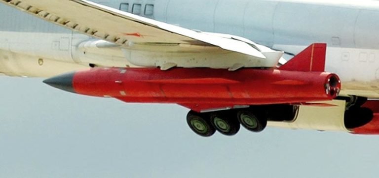 Kh-32 / AS-4 KITCHEN gallery | Weapons Parade Kh-32 / AS-4 KITCHEN.