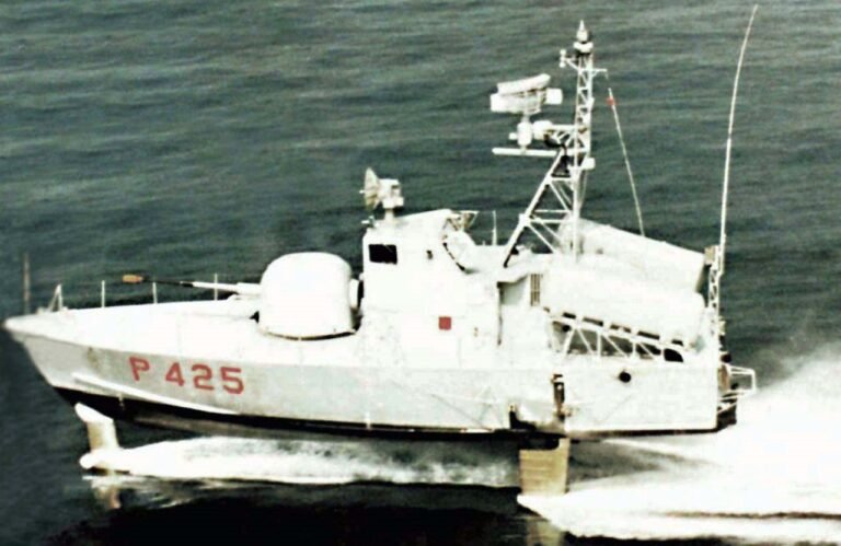 SPARVIERO class gallery | Weapons Parade | SPARVIERO class hydrofoil ...