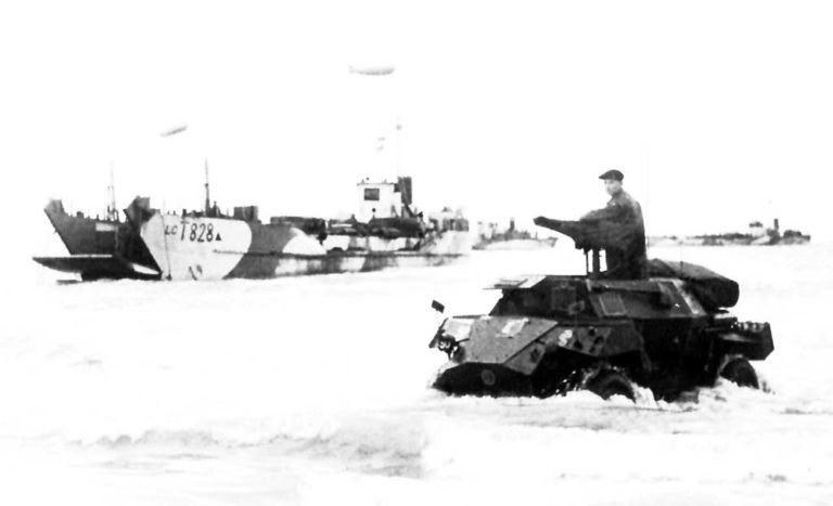 Humber SCOUT CAR gallery | Weapons Parade | Humber SCOUT CAR.