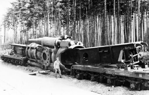 Krupp 80cm K (E) Schwerer Gustav / Dora gallery | Weapons Parade | 80cm ...