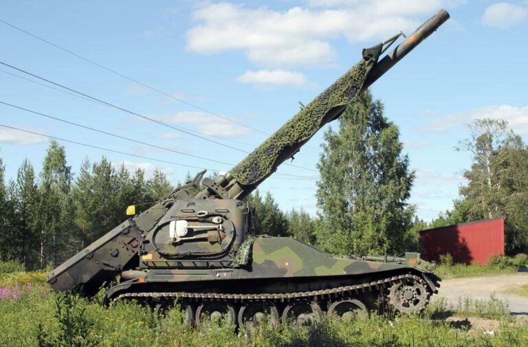 BANDKANON 1 gallery | Weapons Parade | BANDKANON 1 gallery