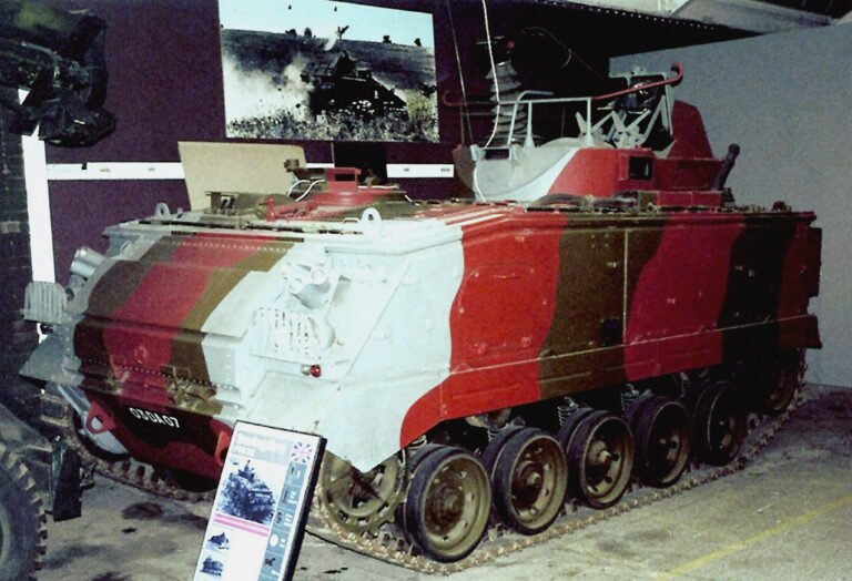 tank museum 150-TROJAN SWINGFIRE | Weapons Parade