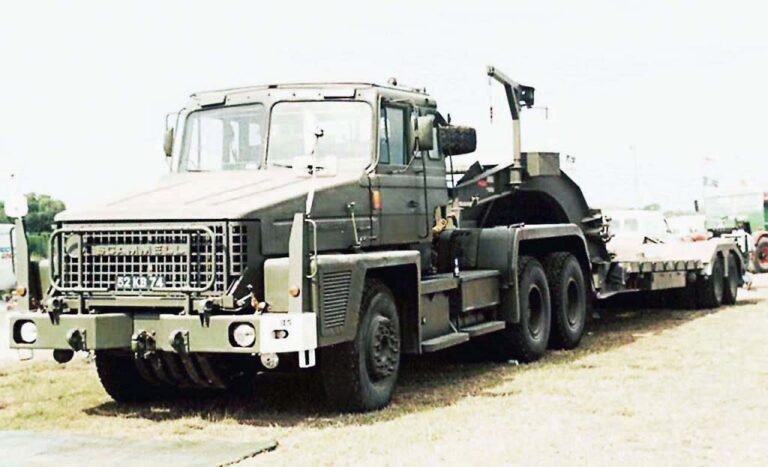 Scammell COMMANDER gallery | Weapons Parade | Scammell COMMANDER
